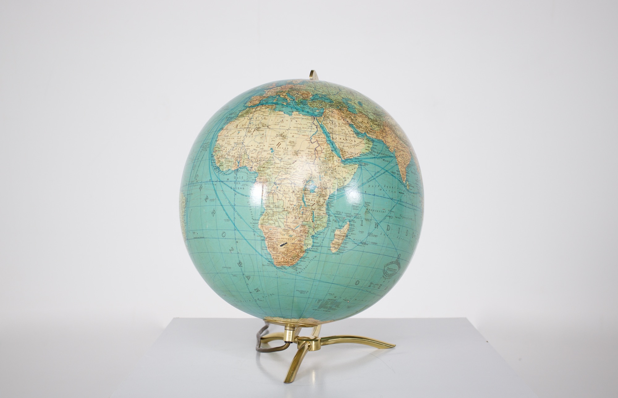 Luminous tripod world map 1950's - Galerie Vintage Addict